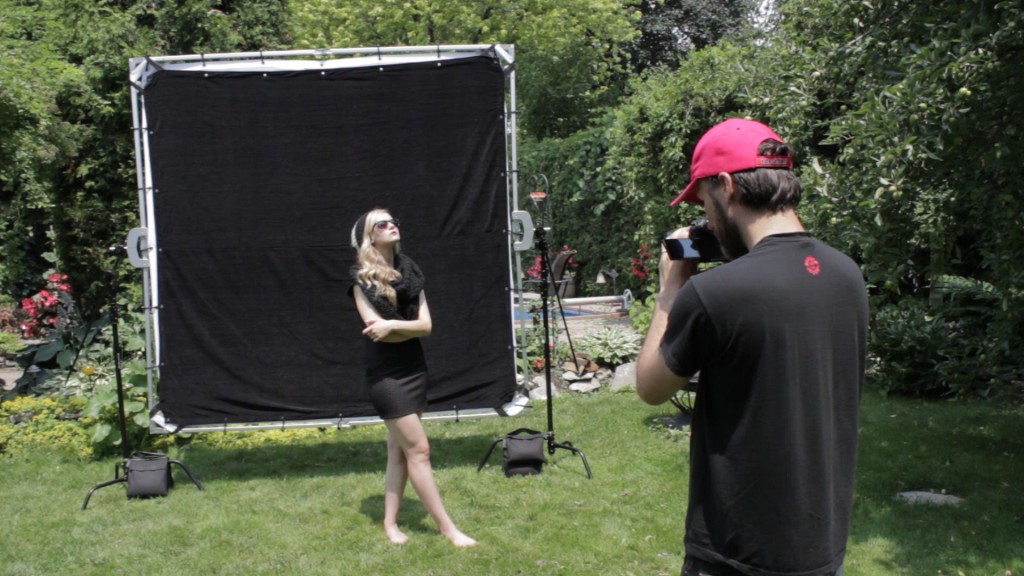 DIY & Pro Light Diffusion Frame | Tom Antos Films